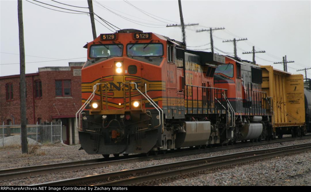 BNSF 5129 8197